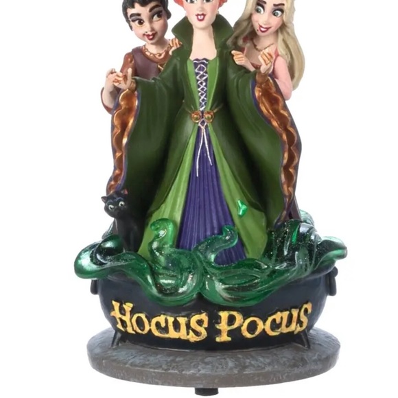 Disney | Holiday | New Disney Hocus Pocus Lightup And Sound Living ...